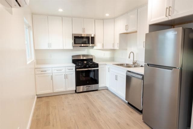 2464 L St, San Diego, CA 92102 - Room for Rent in San Diego, CA ...