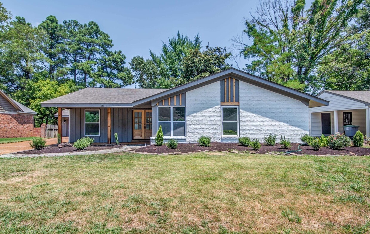 300 Colegrove St, Memphis, TN 38120 - House Rental in Memphis, TN ...