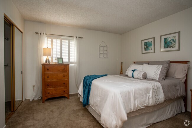 Foothills Apartments - Tucson, AZ | Apartments.com