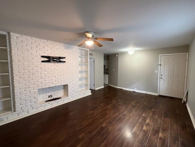 5859 Inwood Dr Unit 13, Houston, TX 77057 - Condo for Rent in Houston ...