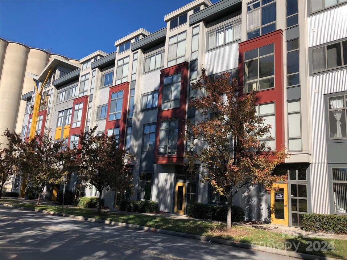 514 W 10th St Unit 203, Charlotte, NC 28202 - Condo for Rent in ...