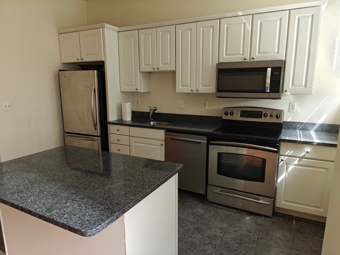 250 S 13th St Unit 2C, Philadelphia, PA 19107 - Condo for Rent in ...