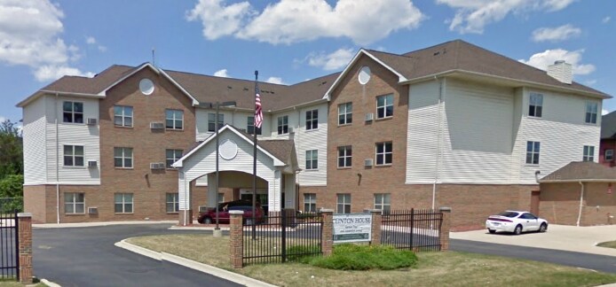 Clinton House Apartments - 99 Kenilworth St Detroit, MI 48202 ...