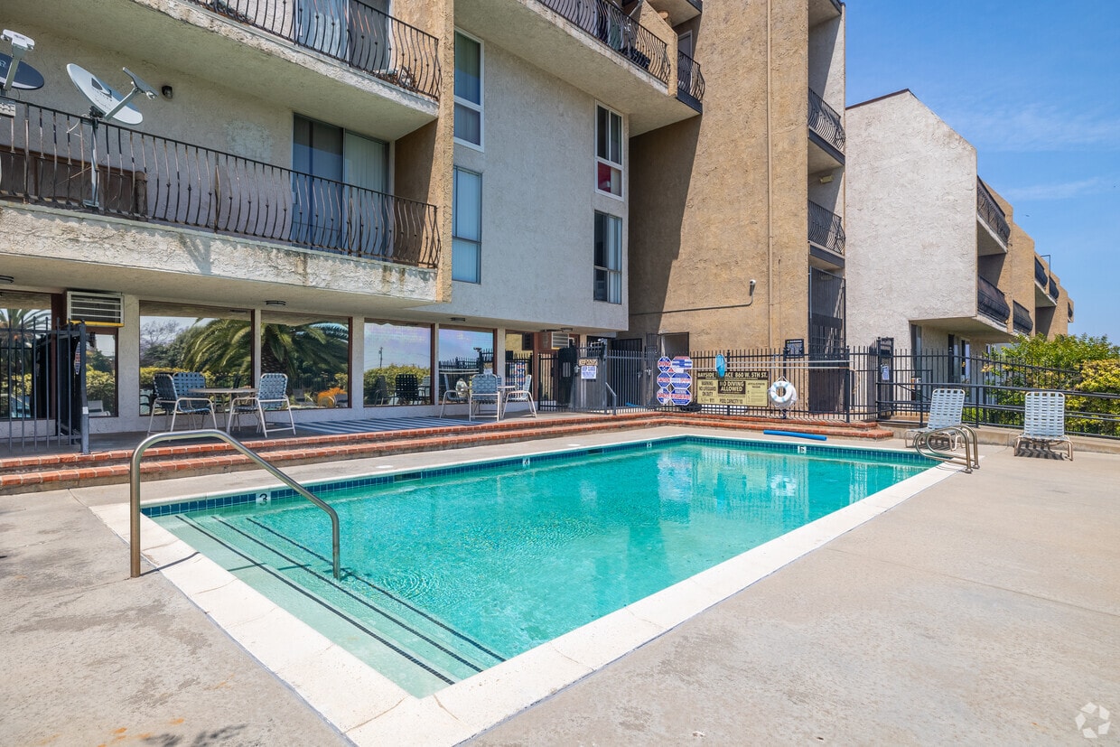 Bayside Terrace 55 Senior Apartments - 860 W 5th St San Pedro, CA 90731 ...