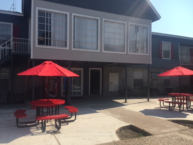 Northwest Corners Apartments - Houston, TX | Apartments.com