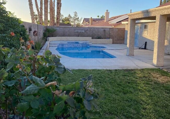 Buckingham Estates Apartments for Rent - Las Vegas, NV - Updated Today ...