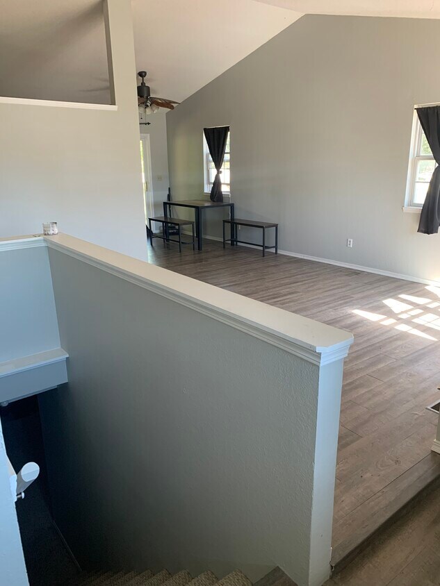 10410 E Bluestem St, Wichita, KS 67207 - House Rental in Wichita, KS ...