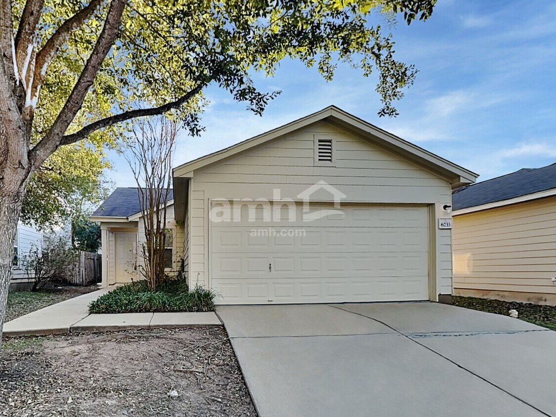 6733 Doyal Dr, Austin, TX 78747 | Apartments.com