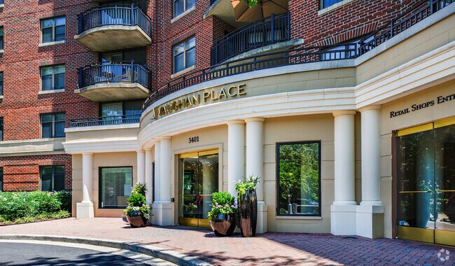 Georgetown/Wisconsin Ave Apartments for Rent with a Living Room ...