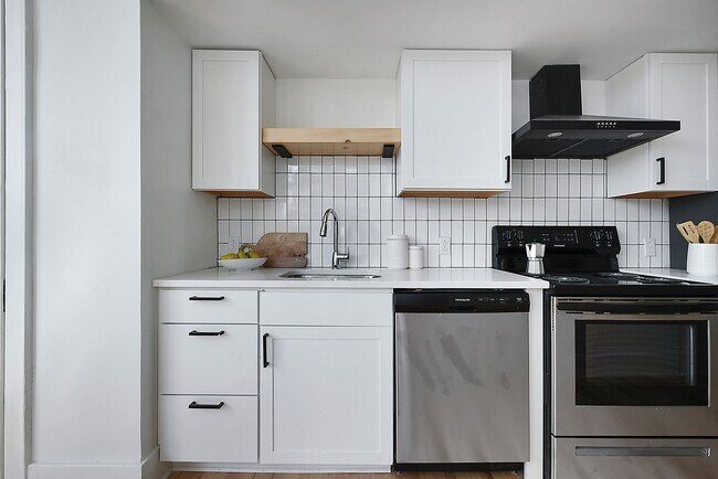 Bowtie High - 120 E 9th Ave Homestead, PA | Apartments.com