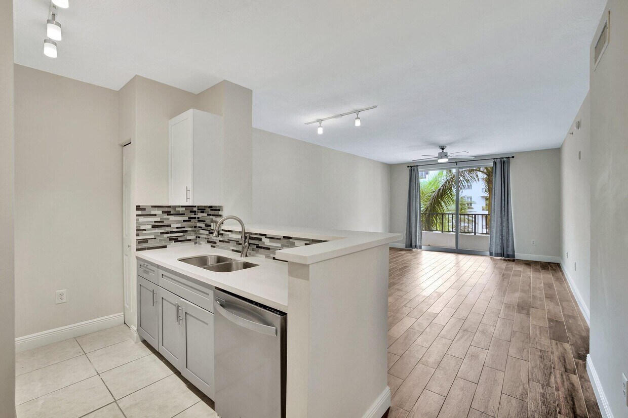 2401 NE 65th St Unit 410, Fort Lauderdale, FL 33308 - Condo for Rent in ...
