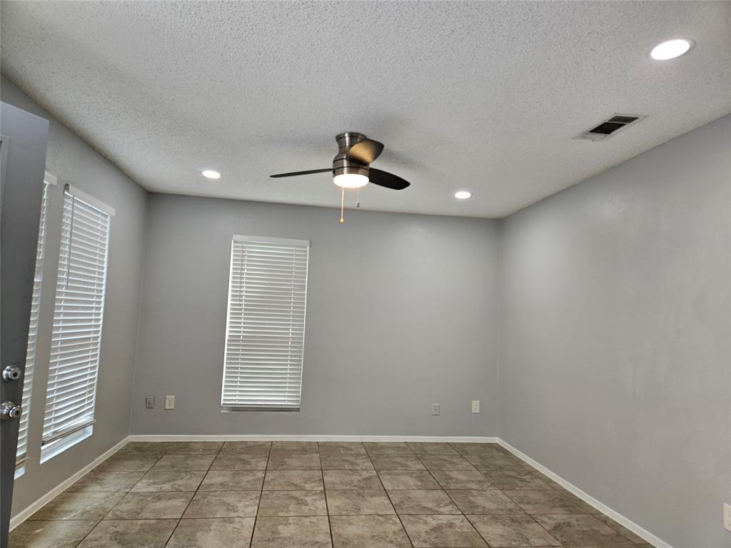 105 E Boyce St, Manor, TX 78653 - Townhome Rentals in Manor TX ...