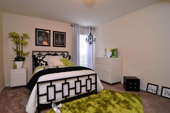 Pavilion Place Rentals - Houston, TX | Apartments.com