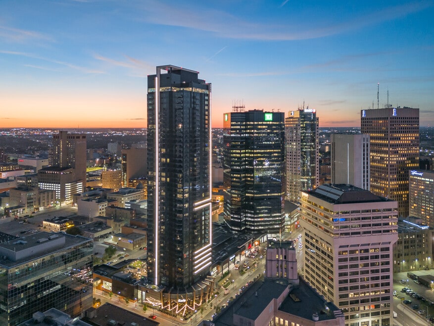 349 Edison Ave Unité 911, Winnipeg, MB R2G 0L9 - Appartement à Louer à ...