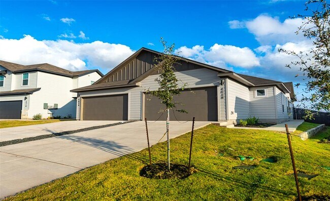 Townhomes for Rent Near Hometown Kyle | Apartments.com