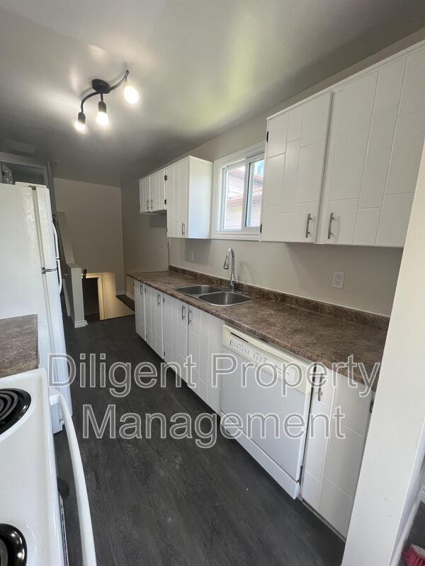 Apartments for Rent under C$1,500 in Otonabee-South Monaghan ON ...