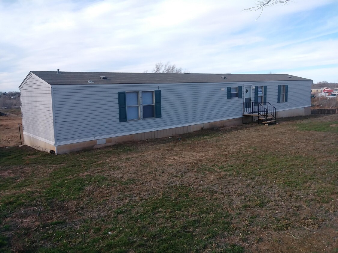 157 Hyman St Unit 1, Amarillo, TX 79108 - Room for Rent in Amarillo, TX ...