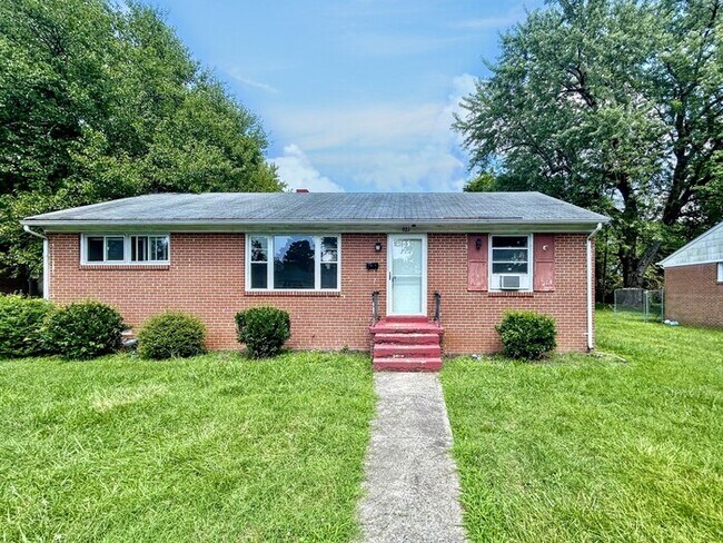 Westover Manor Apartments for Rent with Hardwood Floors - Richmond, VA ...
