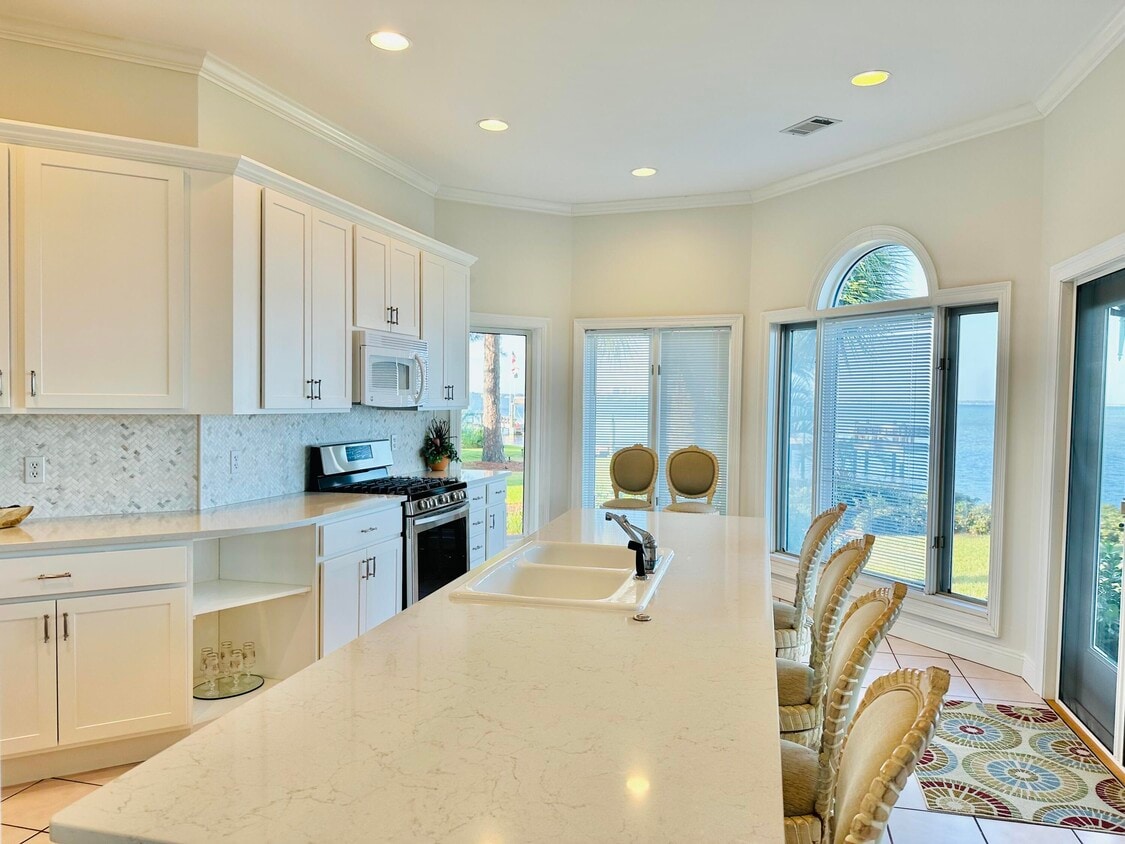 3219 Bay Estates Cir, Miramar Beach, FL 32550 - House Rental in Miramar ...