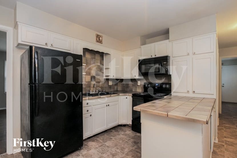 6045 N Alton Ave, Indianapolis, IN 46228 | Apartments.com