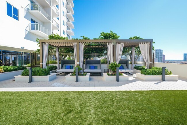 Senior Living Apartments for Rent Near Tamarind Park | Apartments.com