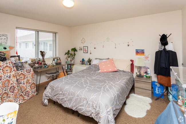 University Village - Apartments in Minneapolis, MN | Apartments.com