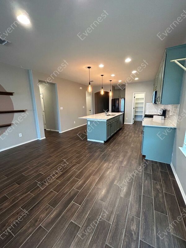 208 Duroc Dr, Hutto, TX 78634 - House Rental in Hutto, TX | Apartments.com