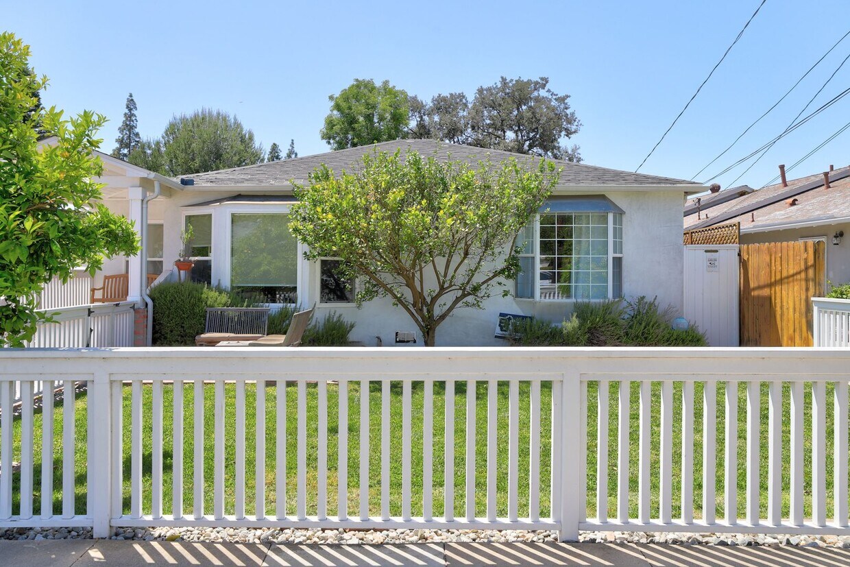 368 N Shaffer St Unit Shaffer 368 #A, Orange, CA 92866 - Room for Rent ...