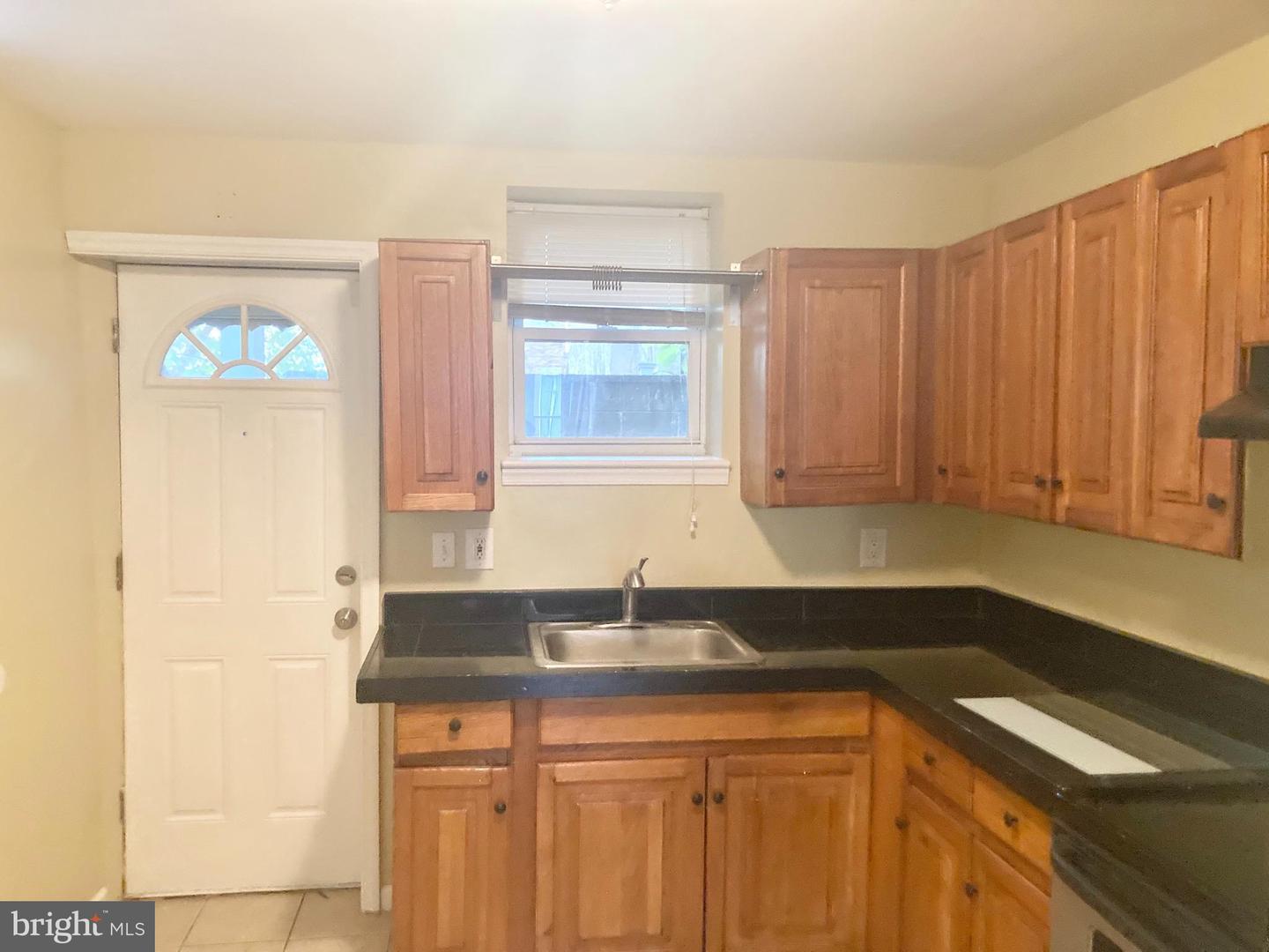 2624 Gerritt St, Philadelphia, PA 19146 - Townhome Rentals in ...