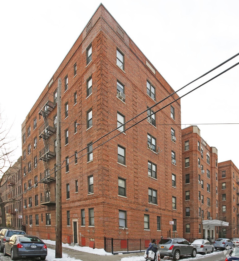 667 E 34th St, Brooklyn, NY 11203 - 667 E 34th St Brooklyn, NY 11203 ...