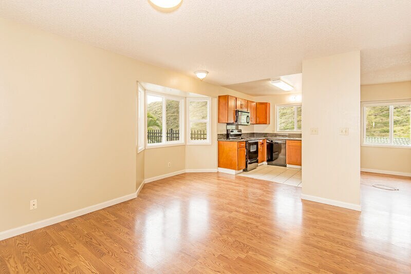 1358 Miloiki St, Honolulu, HI 96825 - House Rental in Honolulu, HI ...