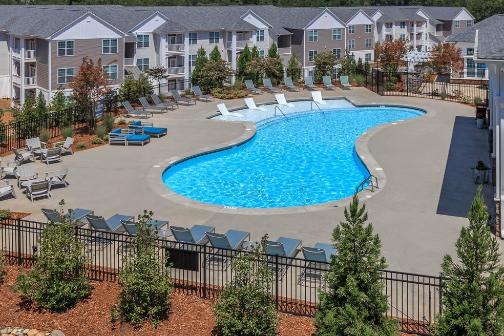 Apartments for Rent with a Swimming Pool in Balsam Grove NC - Page 2 ...