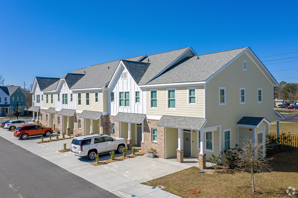 The Arden - 1000 Crowfield Reserve Ln Ladson, SC 29456 | Apartments.com