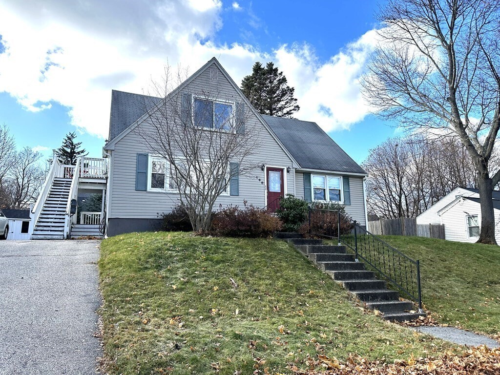 140 Uncatena Ave Unit 1, Worcester, MA 01606 - Room for Rent in ...