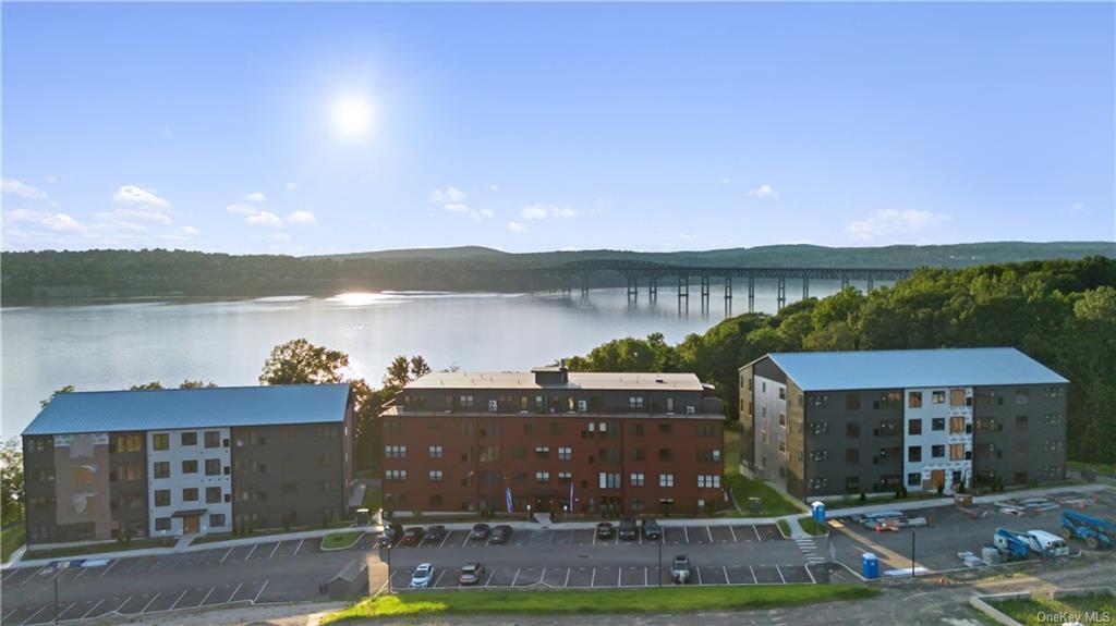 30 Edgewater Pl Unit 103, Beacon, NY 12508 - Room for Rent in Beacon ...