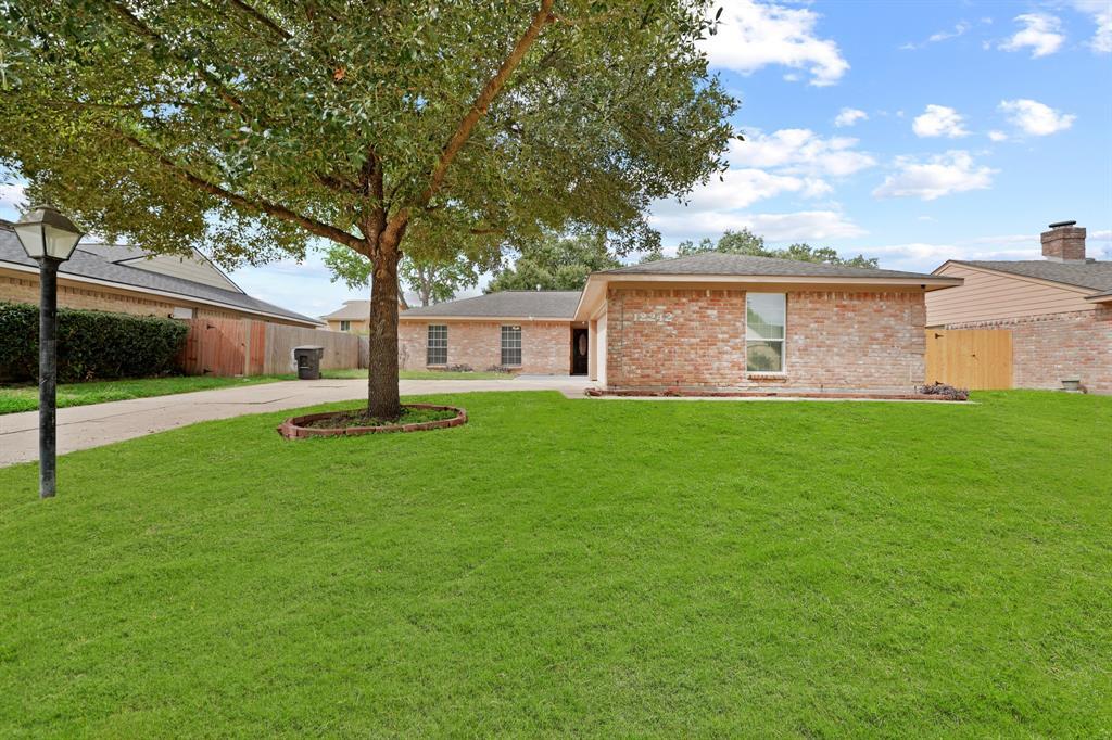 12242 Brookvalley Dr, Houston, TX 77071 - House Rental in Houston, TX ...