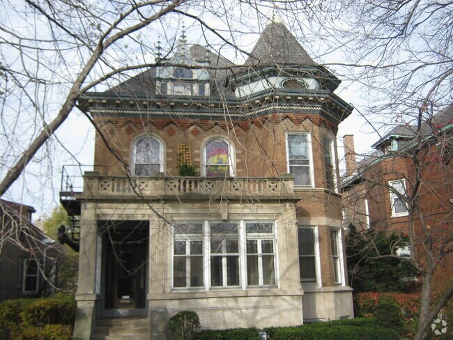 Duplex for Rent in Chicago, IL - 627 Rentals | Apartments.com