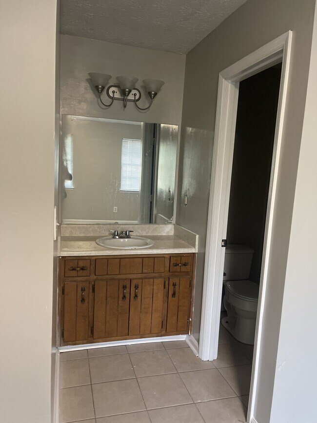 5891 Sheldon Ct Unit B, Atlanta, GA 30349 - Condo for Rent in Atlanta ...