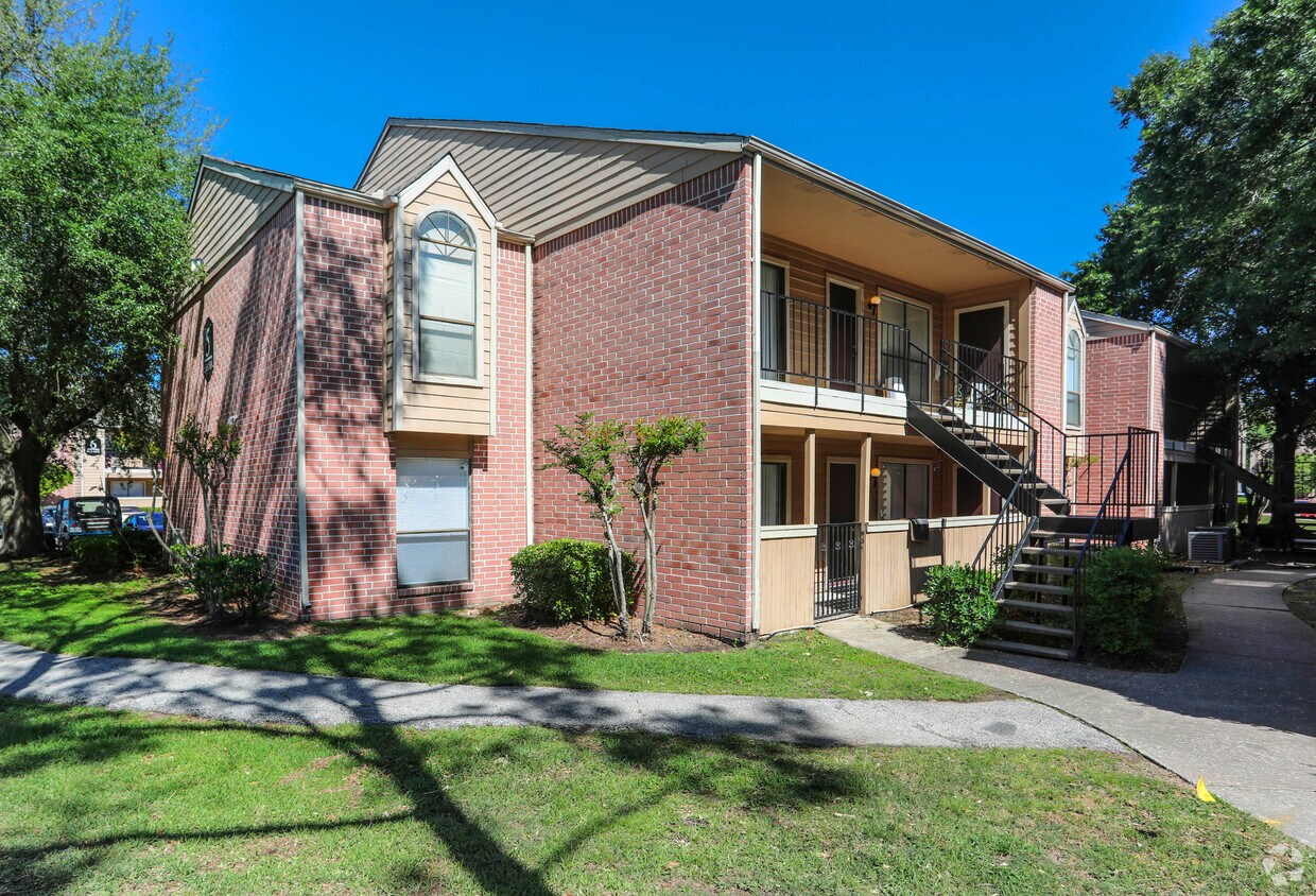 Winchester Place - 10910 Gold Point Dr Houston, TX - Apartments for ...