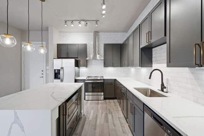 Maddox - 2660 N Haskell Ave Dallas, TX | Apartments.com