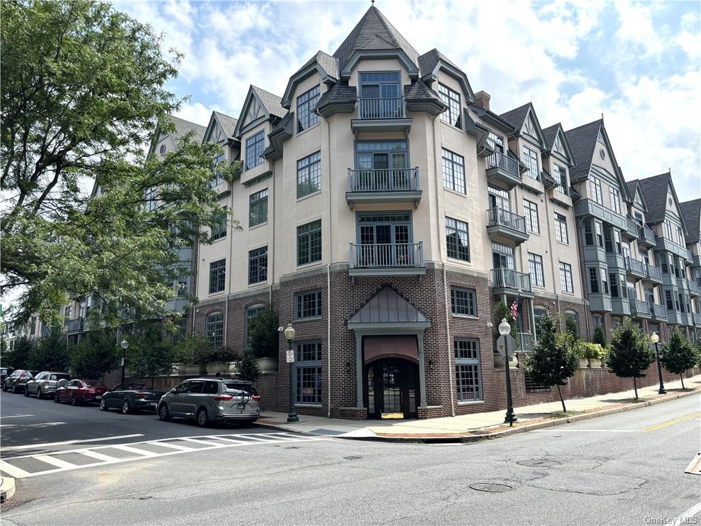 55 1st St Unit 409, Village of Pelham, NY 10803 - Condo for Rent in ...