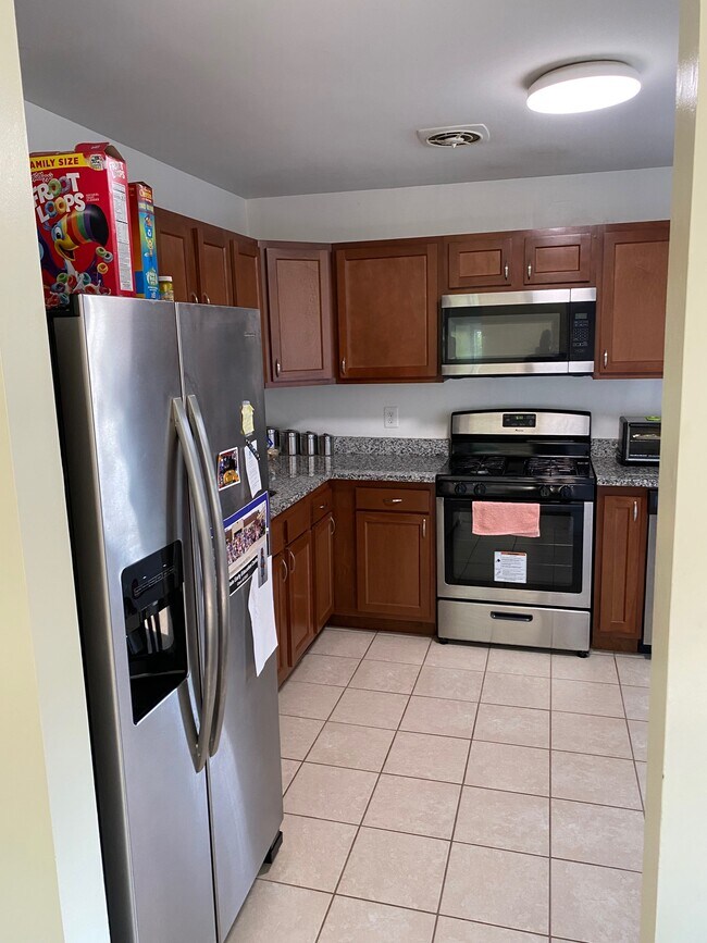 Greenmount West Student Apartments for Rent - Baltimore, MD - Updated ...