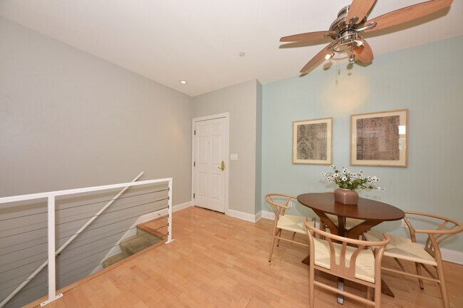 1515 N Van Buren St, Milwaukee, WI 53202 - Room for Rent in Milwaukee ...