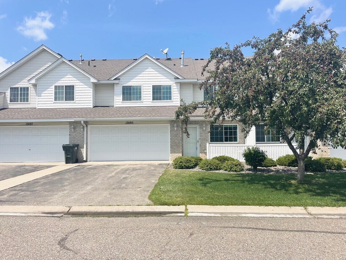 17495 Gettysburg Way, Lakeville, MN 55044 - Townhome Rentals in ...