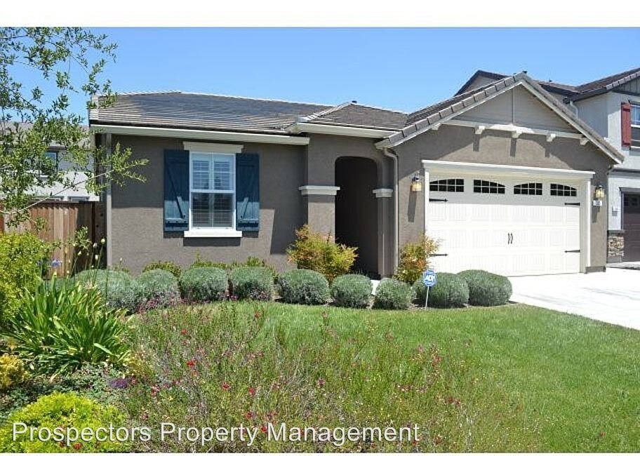 355 Ronan Ave, Gilroy, CA 95020 - House Rental in Gilroy, CA ...