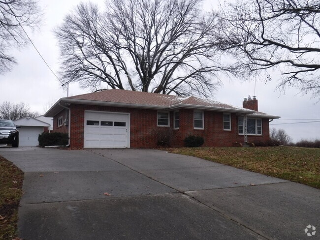 Apartments For Rent in Saint Joseph, MO - 172 Rentals | Apartments.com