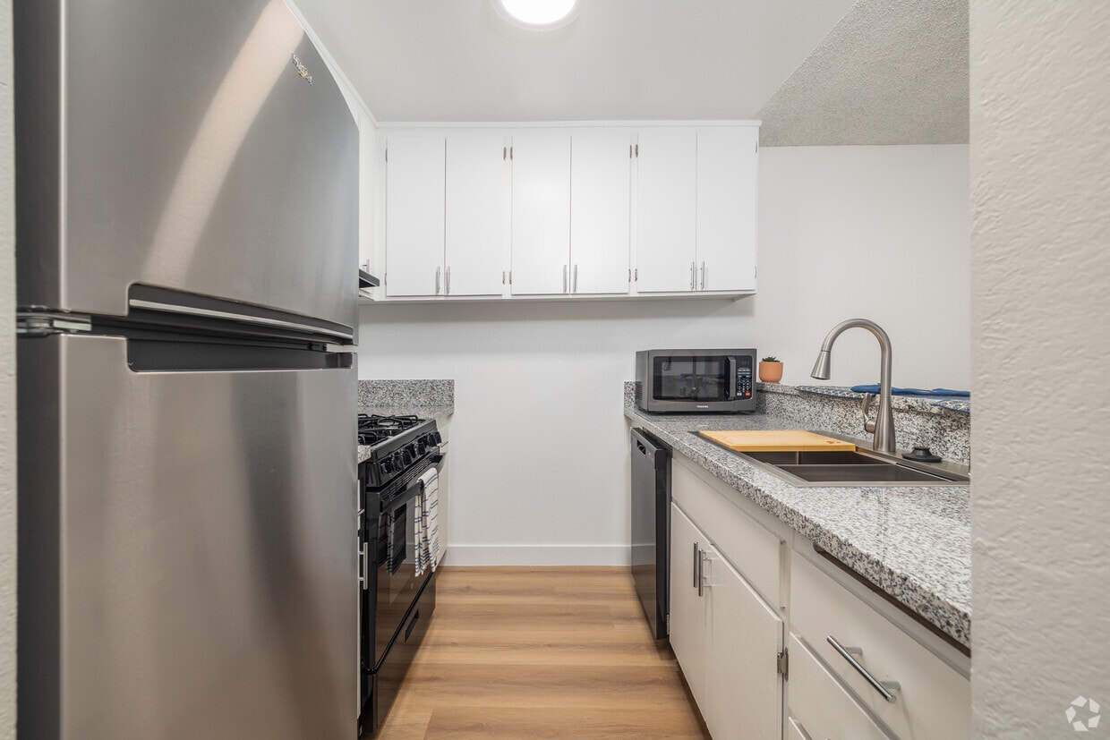 Bayside Terrace 55 Senior Apartments - 860 W 5th St San Pedro, CA 90731 ...