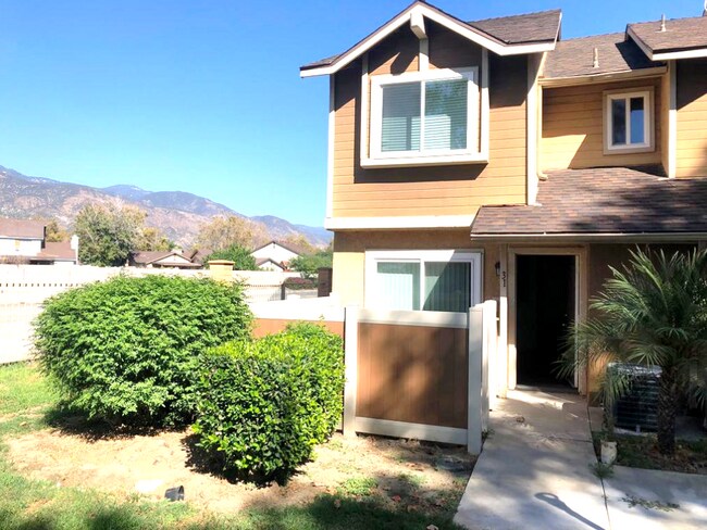 1460 Kendall Dr, San Bernardino, CA 92407 - Townhome Rentals in San ...