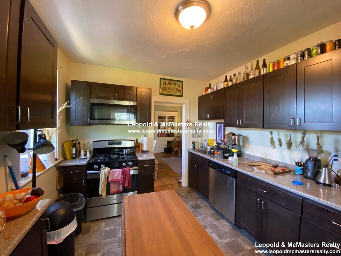 21 Quint Ave, Boston, MA 02134 - 21 Quint Ave Boston, MA 02134 ...