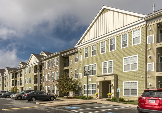 Hamilton Green Apartments - Andover, MA | Apartments.com